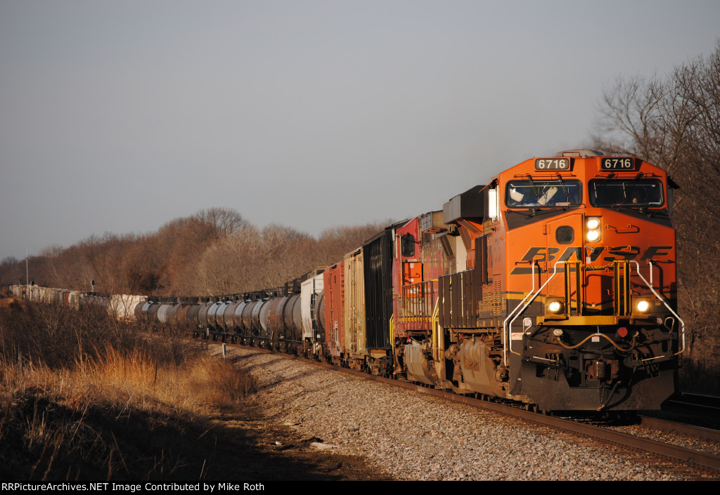 BNSF 6716